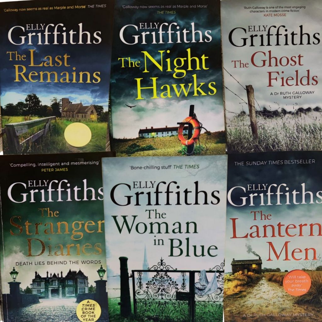 Elly Griffiths Books (The Last Remains, The Lantern Men, The Ghost ...