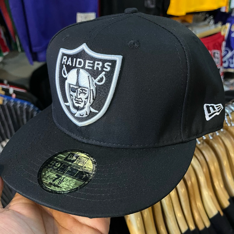 Closed cap fitted cap Raiders black white logo flat brim high quality ...