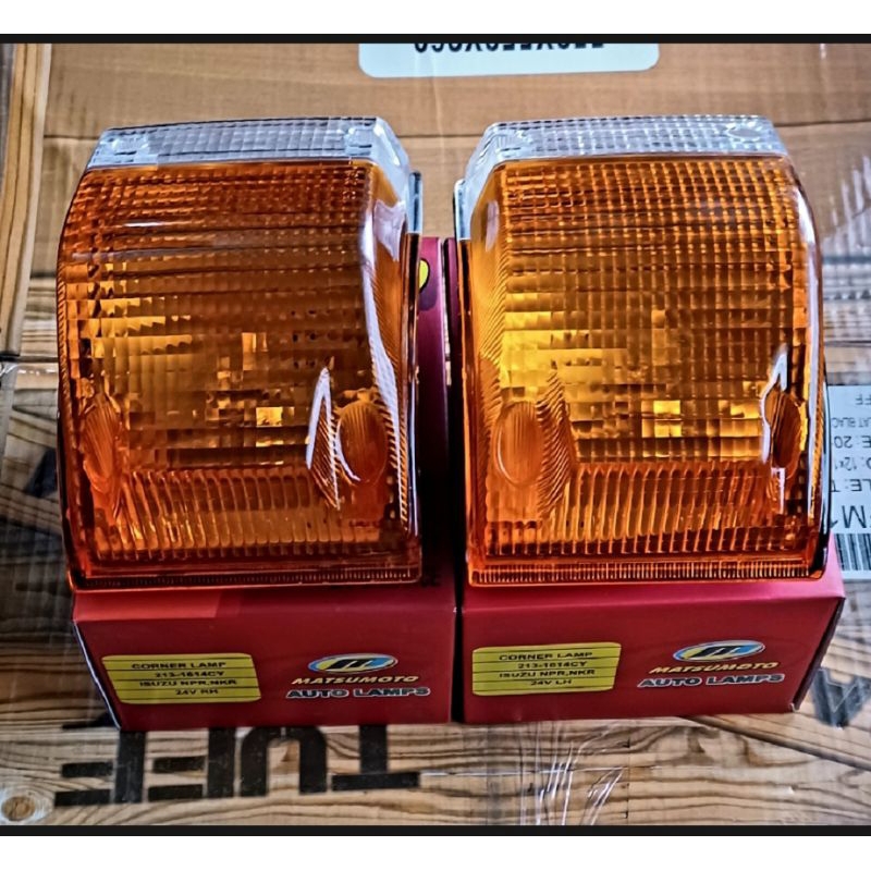signal light corner Lamp Isuzu NKR NPR 24V 213-1614CY | Shopee Philippines