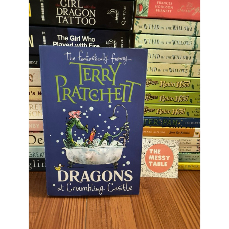 Terry Pratchett Dragons at Crumbling Castle (Paperback) | Preloved ...