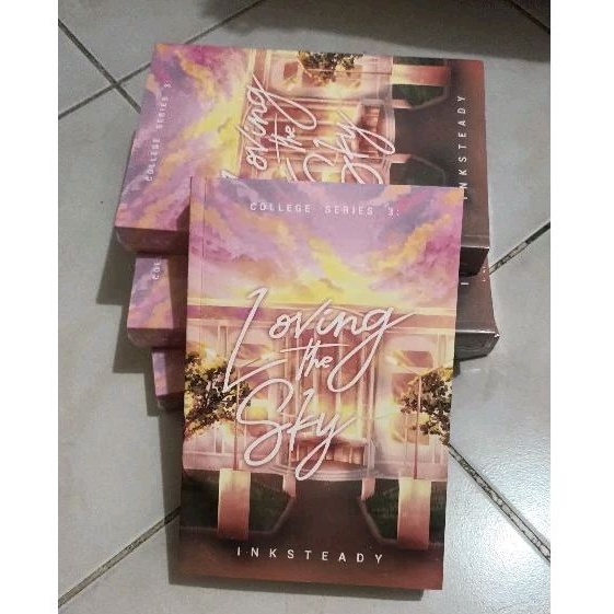 College Series 3: Loving the Sky - Inksteady | Shopee Philippines