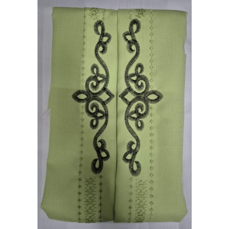 VALTERRI DESIGN - MIYAKI FABRIC WITH EMBROIDERY 1.5 YARDS CUT FOR SHORT ...