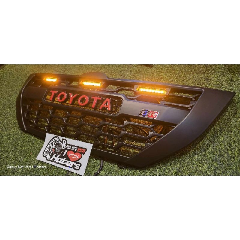 Toyota Innova Gr Grill With amber light 2012-2015 Model | Shopee ...