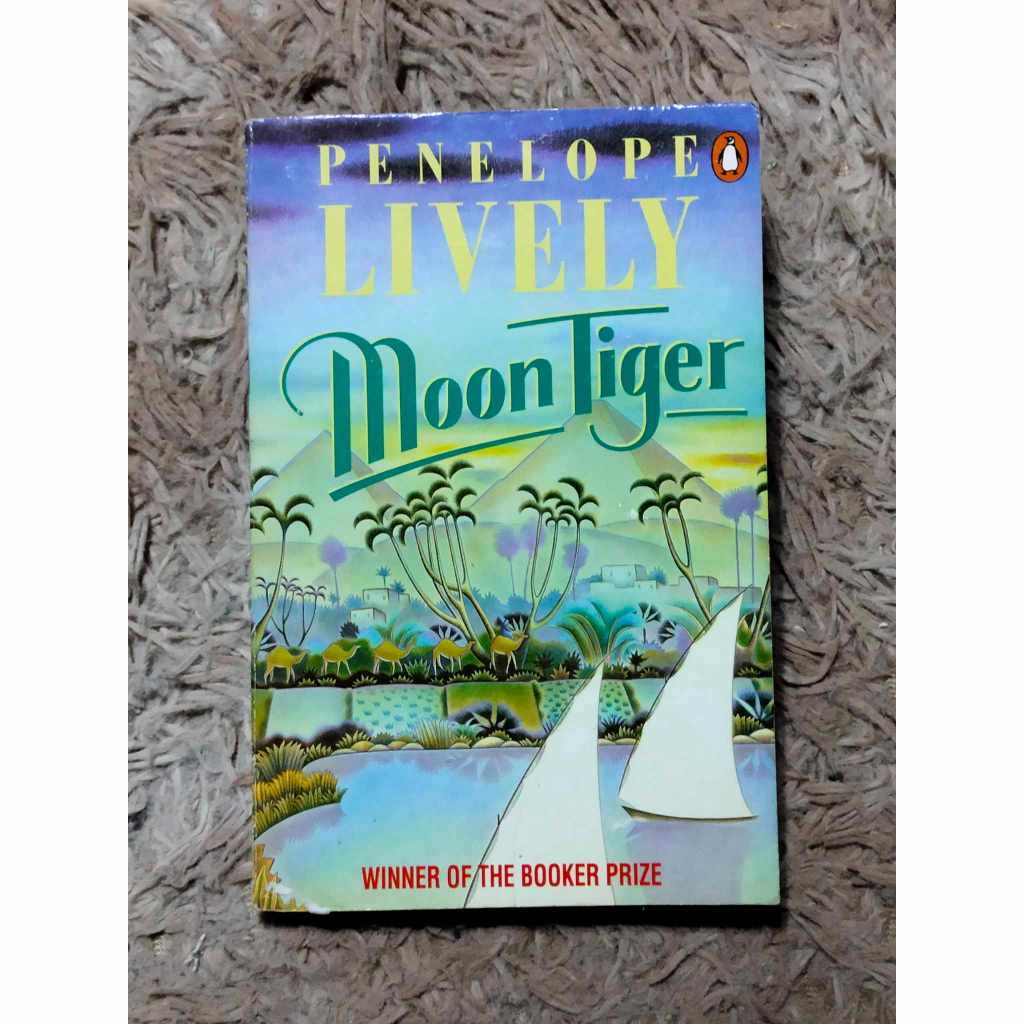 PENELOPE LIVELY: MOON TIGER / 1987 Booker Prize Winner (Paperback ...