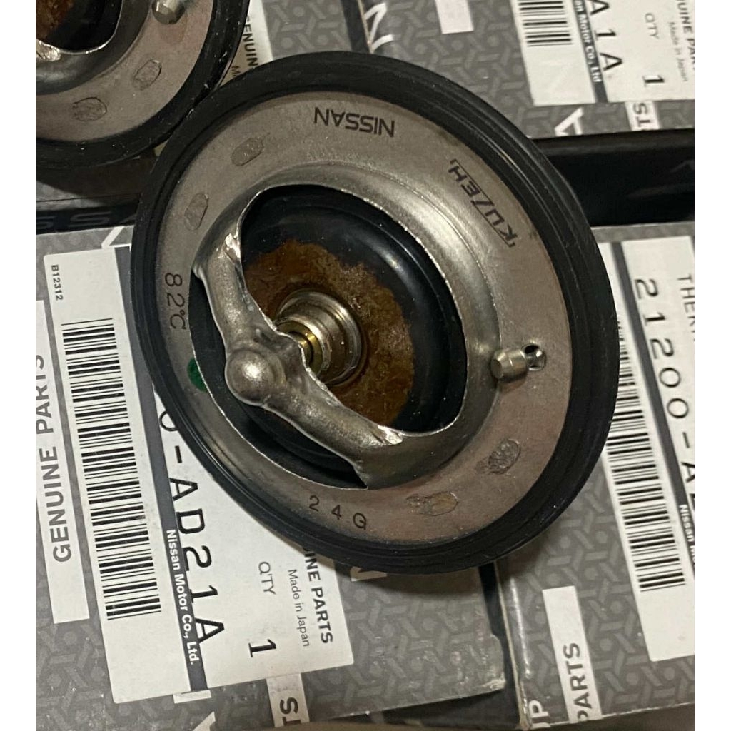 Genuine and Replacement Thermostat for Nissan Terra Navara NP300/D40 ...