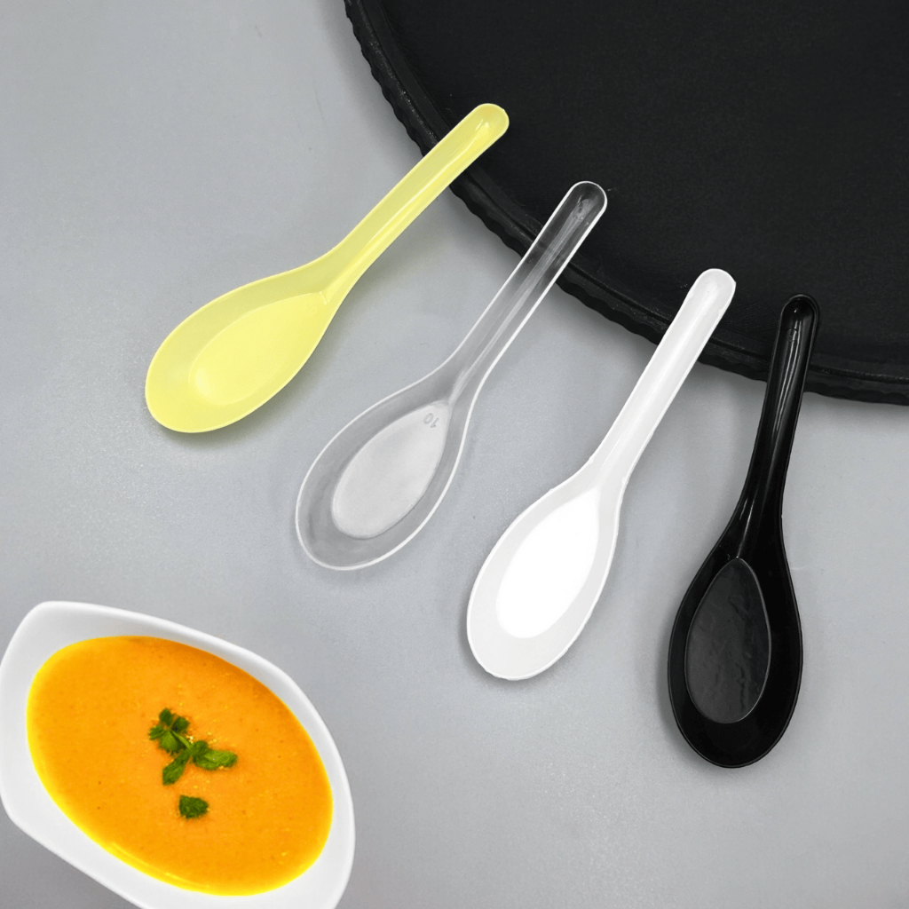 100pcs Mini Plastic Soup Spoon Disposable Desserts Appetizer Soup ...