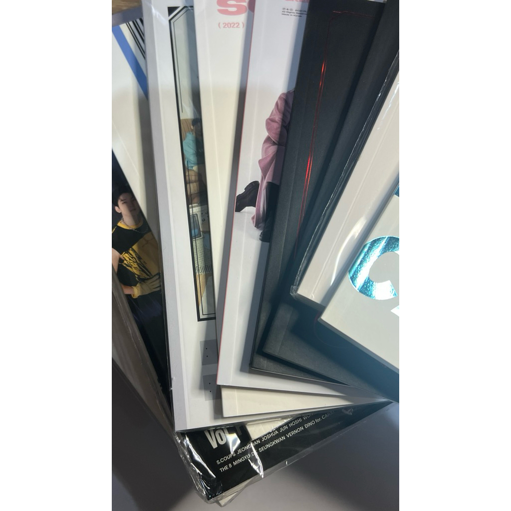 Seventeen Random Photobook ( season greetings, memkit, thename dicon ...