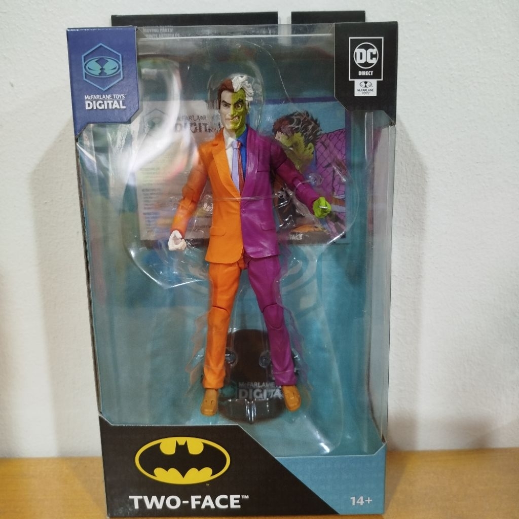 McFarlane DC Multiverse Two-Face DC: The Silver Age | Shopee Philippines