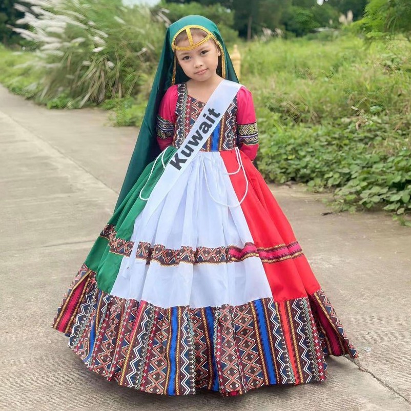 United Nation Complete Set Kuwait Gown Dress Costume National Cultural ...