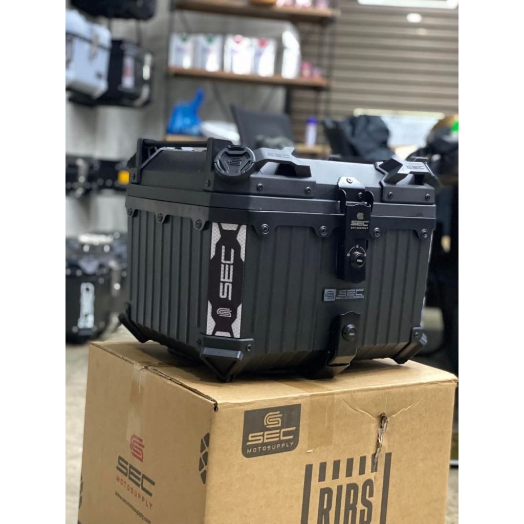 sec 45L hexalite PLASTIC TOPBOX | Shopee Philippines