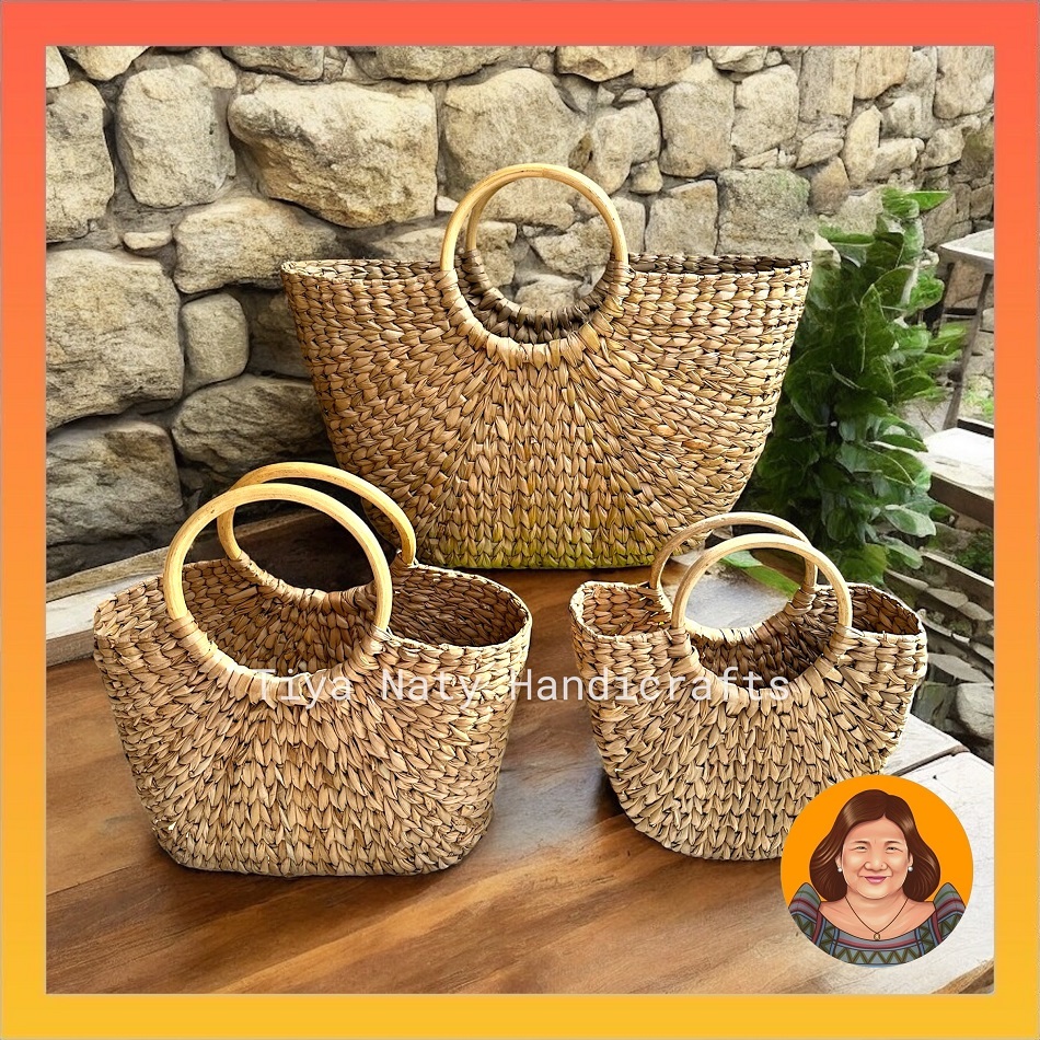 TIYA NATY Handwoven Seagrass Bangkwan Bag with Wooden Handle Native ...