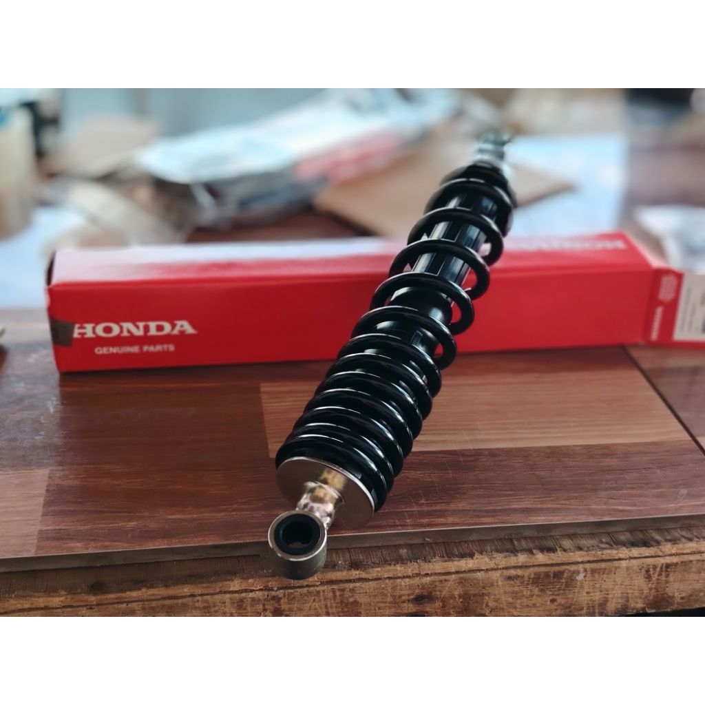 Genuine REAR SHOCK for Click 125i V1 V2 V3 (52400-K59-A11) | Shopee ...