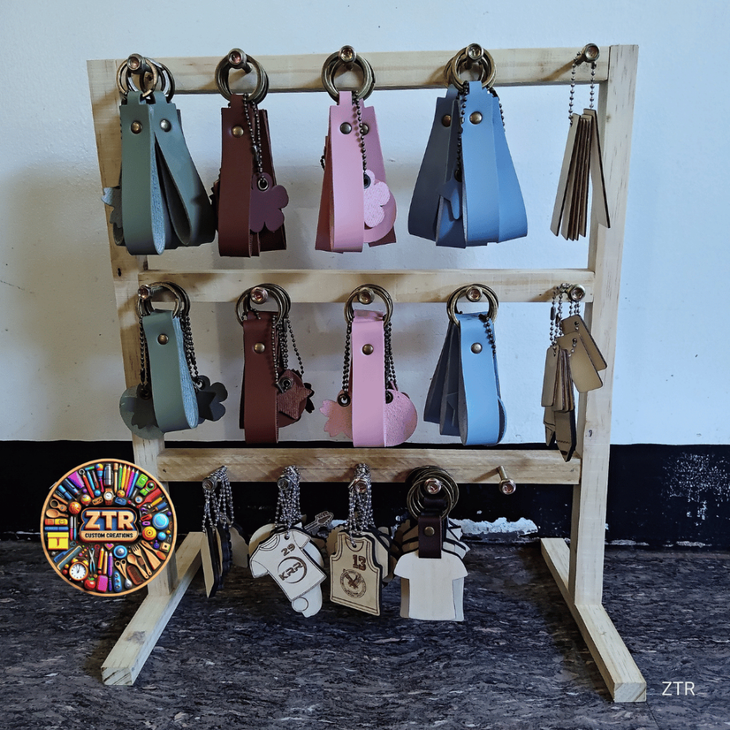 Wooden Jewelry Display | Keychain Display Rack | Organiser with Hook ...
