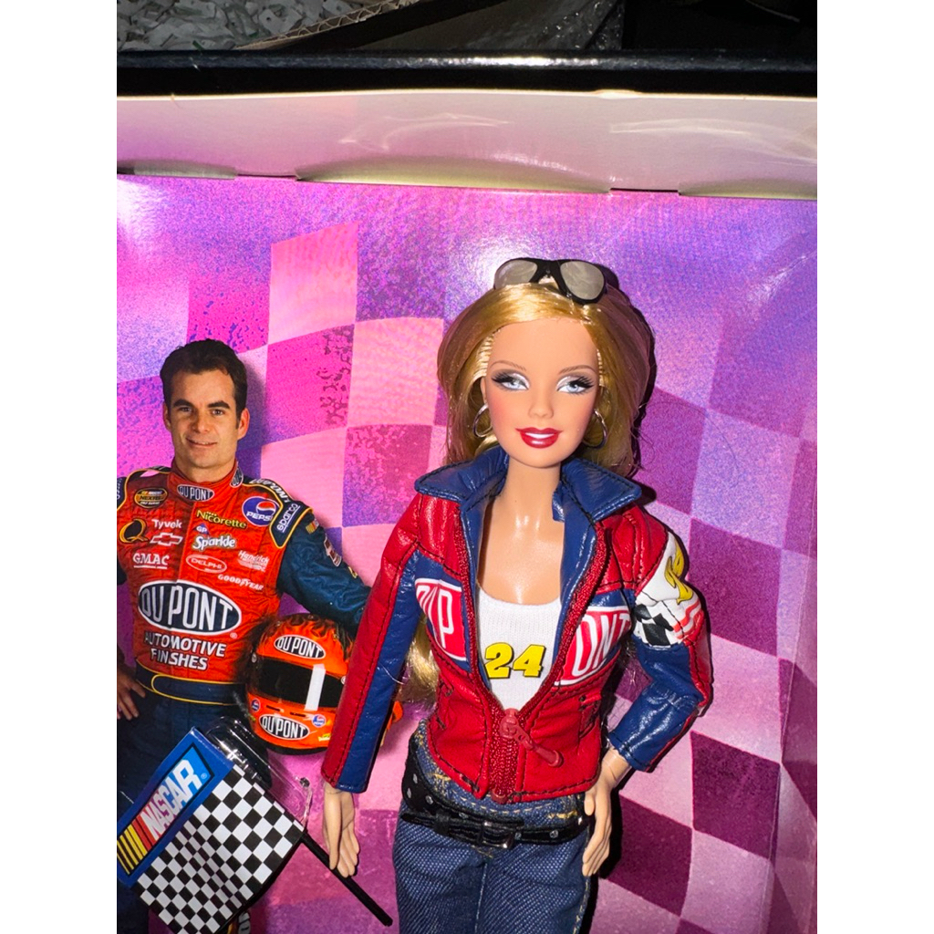 Barbie Nascar Mattel Jeff Gordon 2006 | Shopee Philippines
