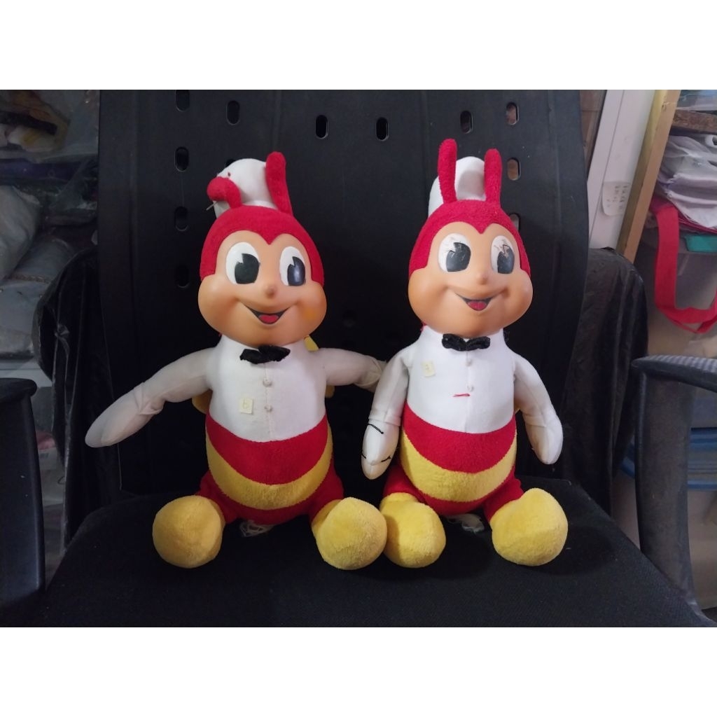 2pcs bundle vintage jollibee preloved stuffed toy | Shopee Philippines