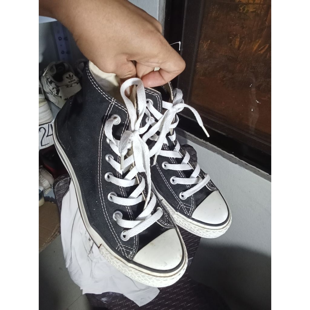 MIX UKAY SHOES LIVE SELLING CO ONLY | Shopee Philippines
