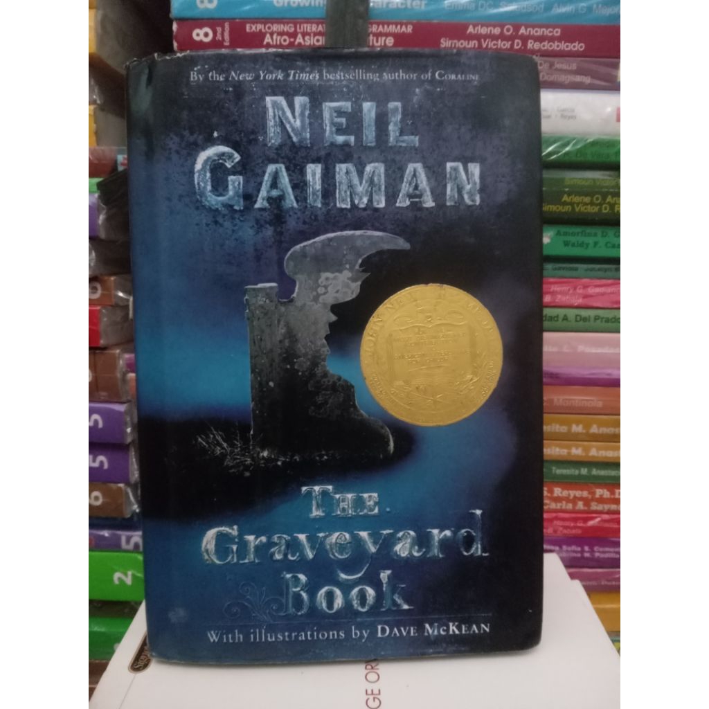 NEIL GAIMAN THE CRAVEYARD BOOK HARDBOUND (USED) | Shopee Philippines