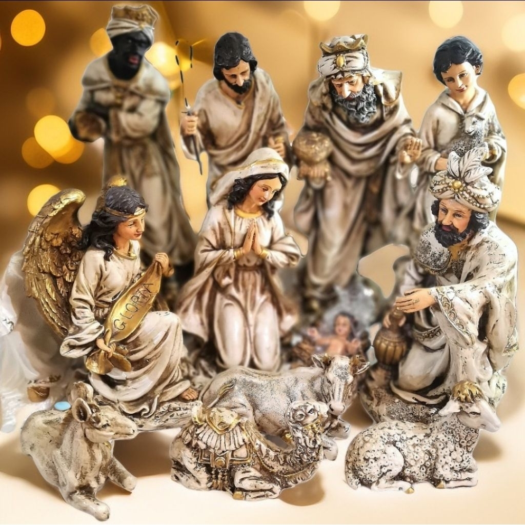 WELL-DETAILED CLASSIC ANTIQUE CHRISTMAS NATIVITY/BELEN DISPLAY (14 ...