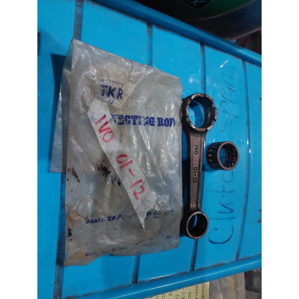 ORIGINAL TKR JAPAN CONNECTING RODS YAMAHA V50 AND UNKNOWNS BUT WITH ...
