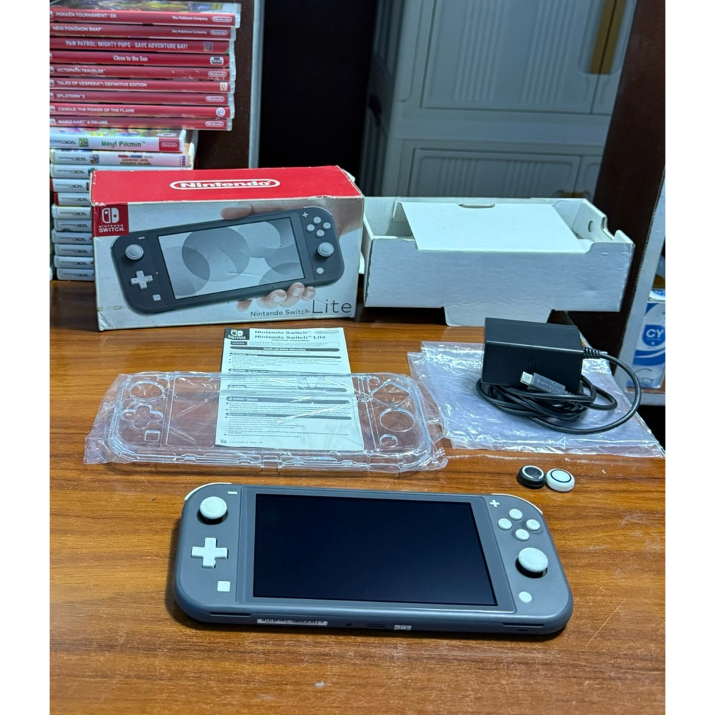 Nintendo Switch Lite Gray with 3 Digital Games (Complete in Box) | Shopee Philippines