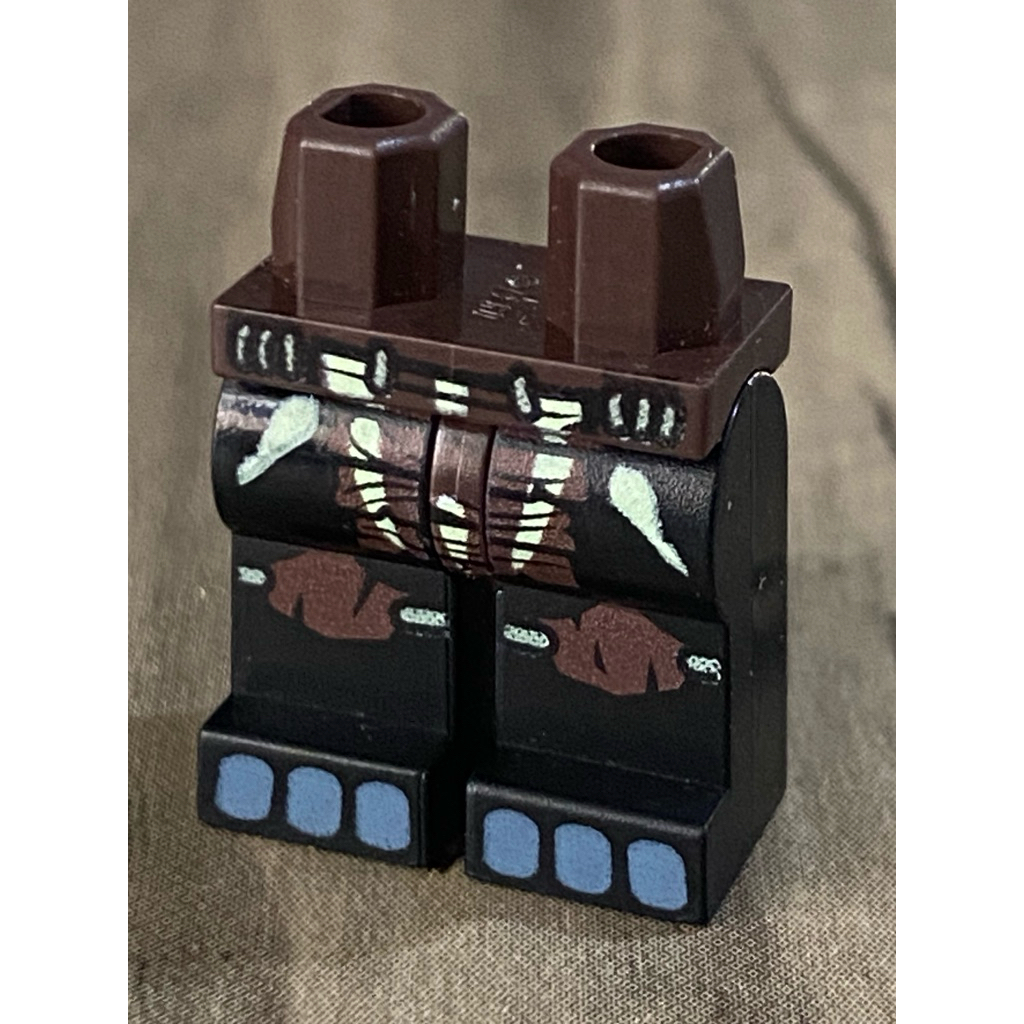 LEGO Minifigure, Legs - Hips & Legs w/ Loincloth w/ Markings, Knee Pads ...