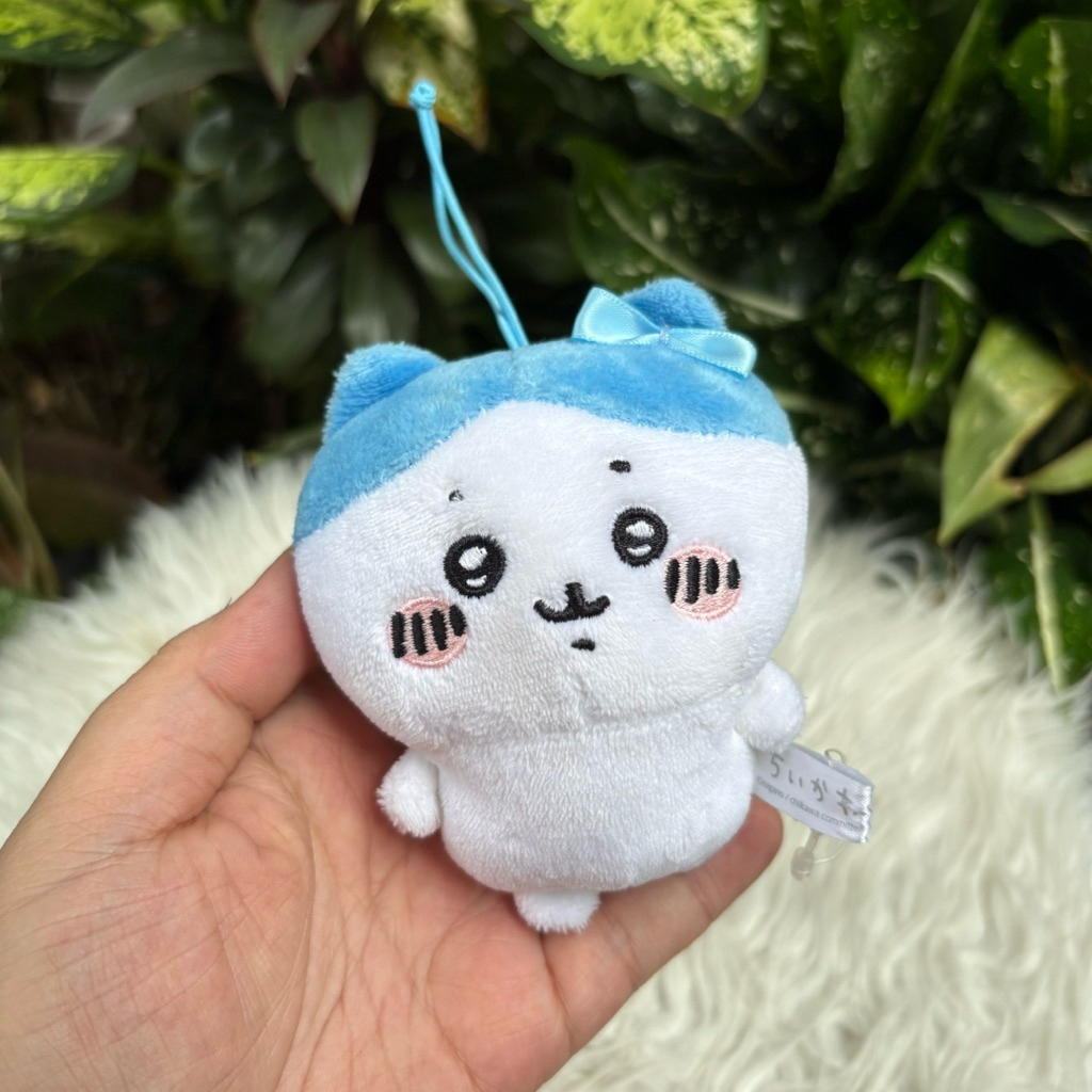 CHIIKAWA Hachiware With Ribbon Plush Charm | Shopee Philippines