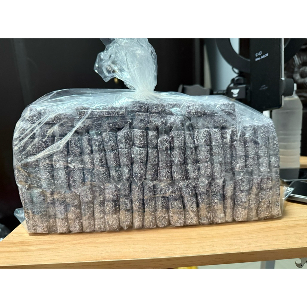 Ube bread home made pang negosyo 50/24pcs ,1check out maximum 3 bundles ...
