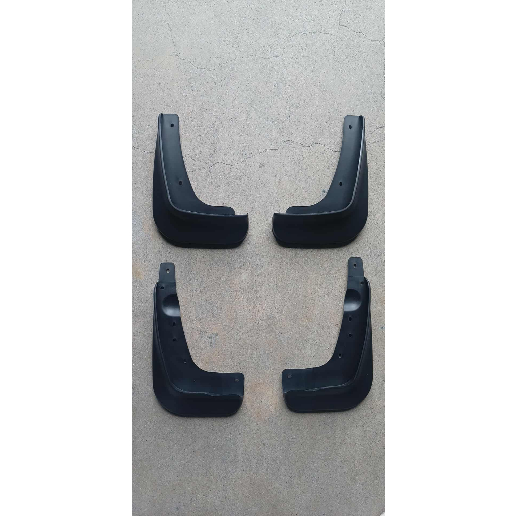 Mitsubishi Lancer EX Mud Guard / Mud Flaps / Splash Guard (4pcs ...