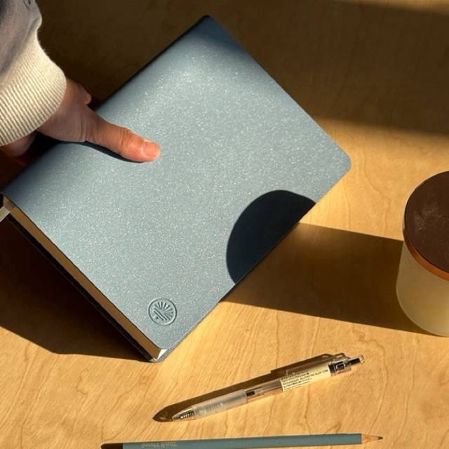 Sundays Project A5 Blank Leather Notebook / Sketchbook / Journal ...