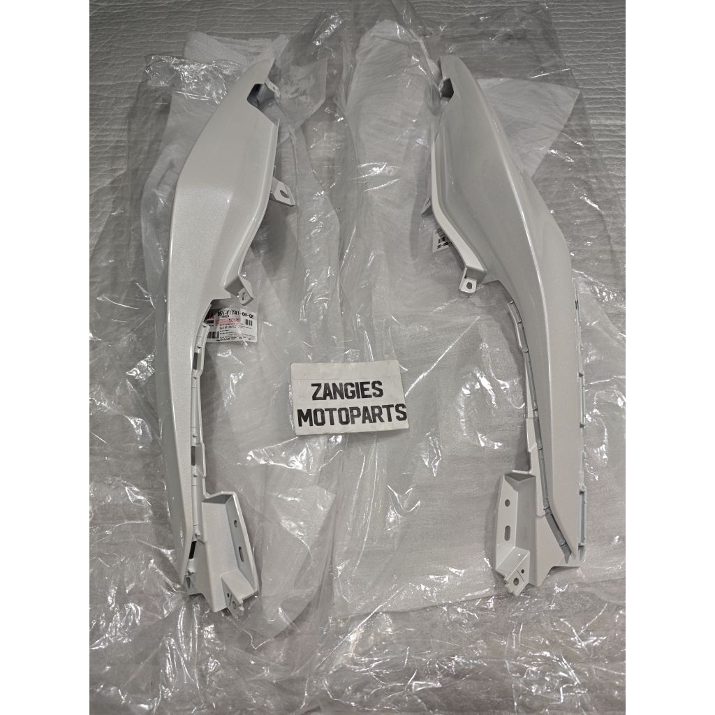 REAR BODY COVER / COVER SIDE (B5V) 3 AND 4 PEARL WHITE SNIPER 155/155R ...