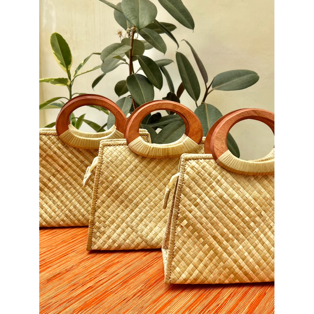 Native Pandan Bag with Wood Handle | Shopee Philippines