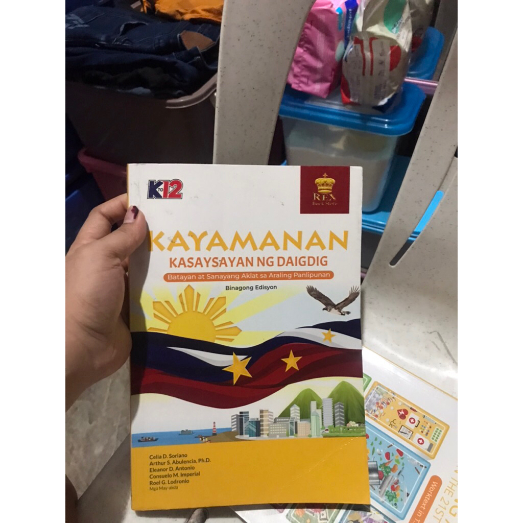 Kayamanan kasaysayan ng daigdig | Shopee Philippines