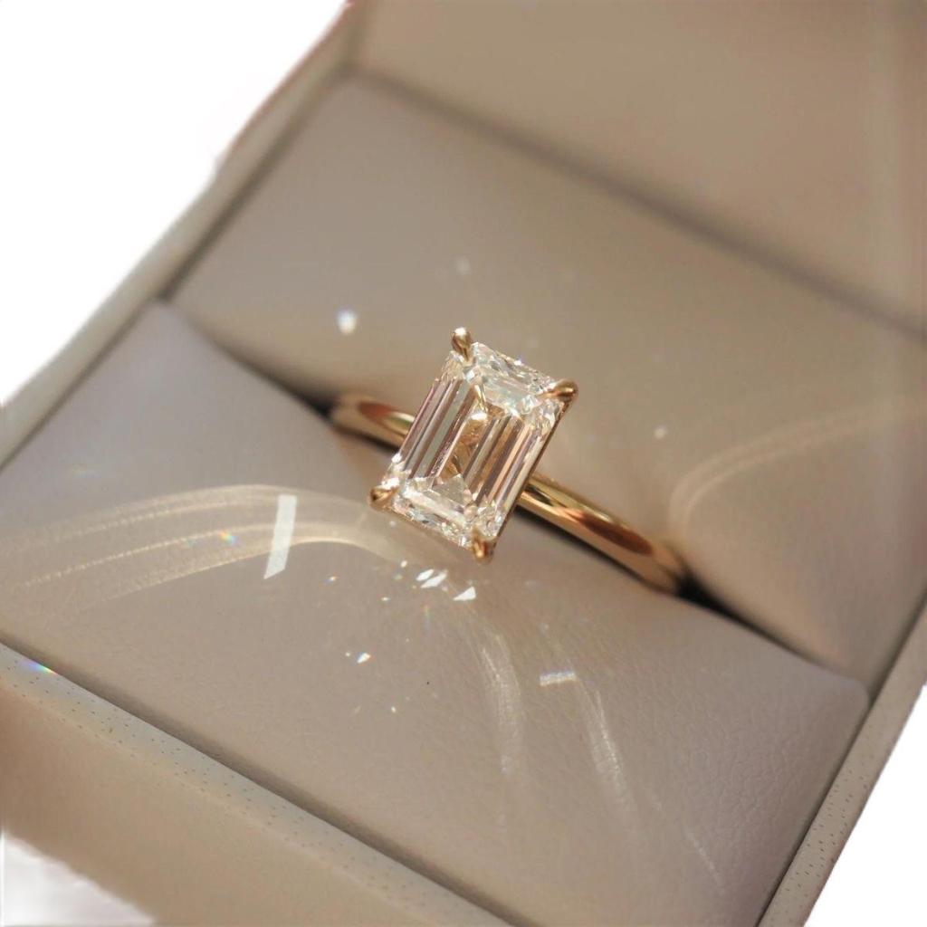 CBV 2cts Moissa Emerald Ring | Pawnable | Real 18k Gold | Real ...