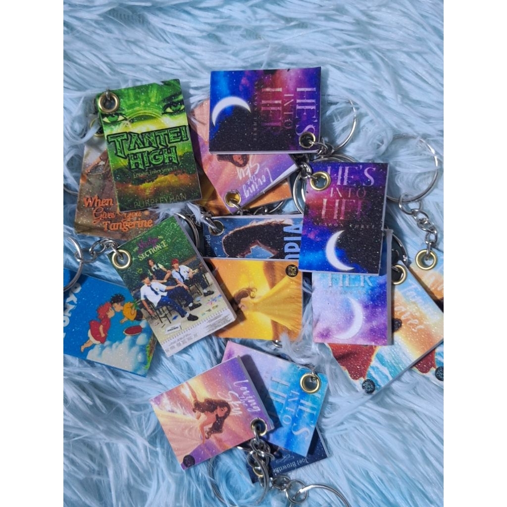 Book Keychain min of 2 order(More design will be out soon) | Shopee ...
