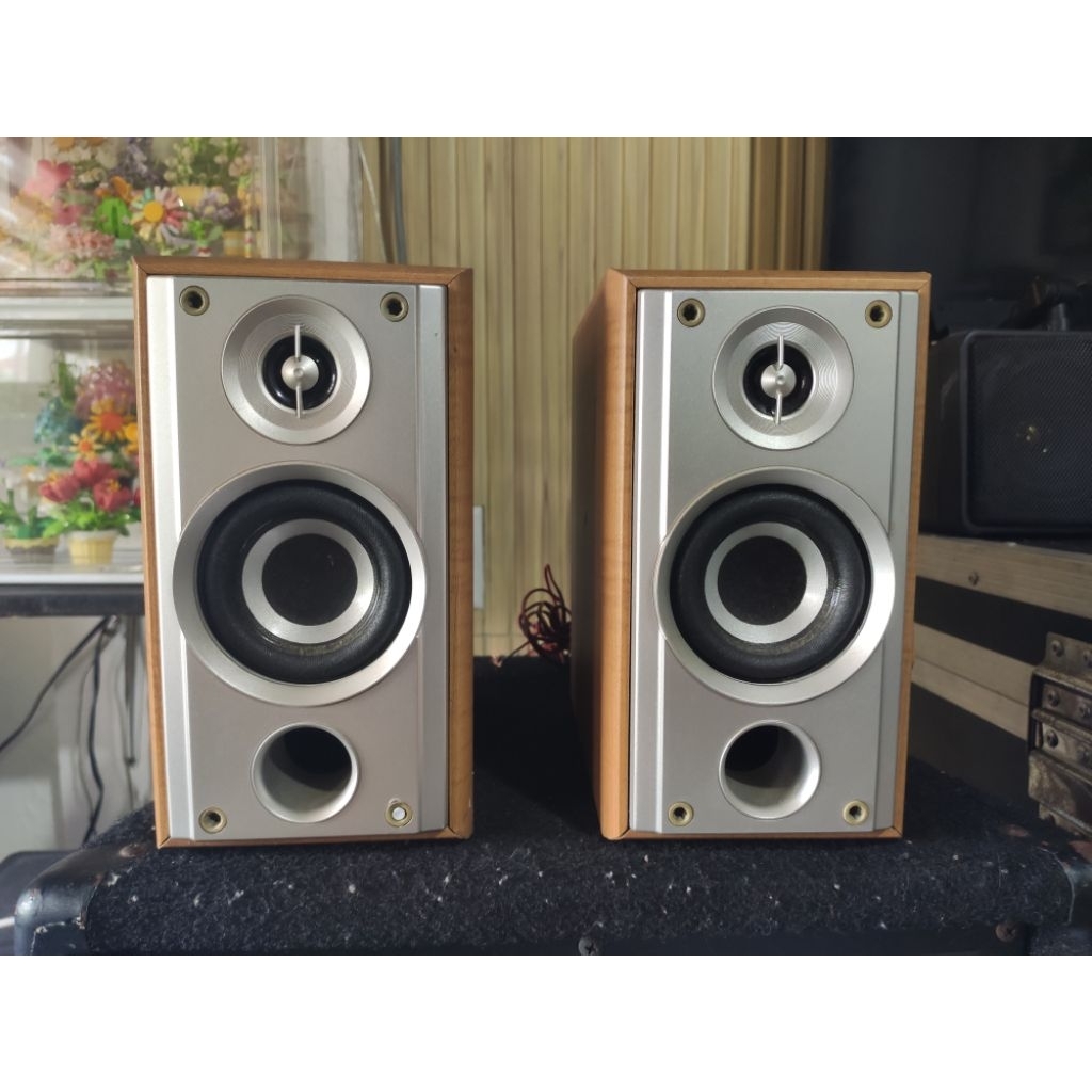 Surplus Kenwood small bookshelf speaker | Shopee Philippines
