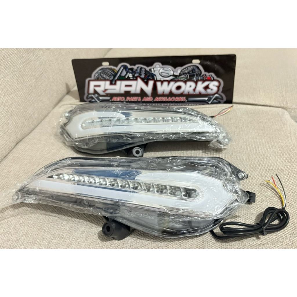 VIOS REAR DRL 2pcs. Clear with Signal Light Rear Bumper Light LED ...