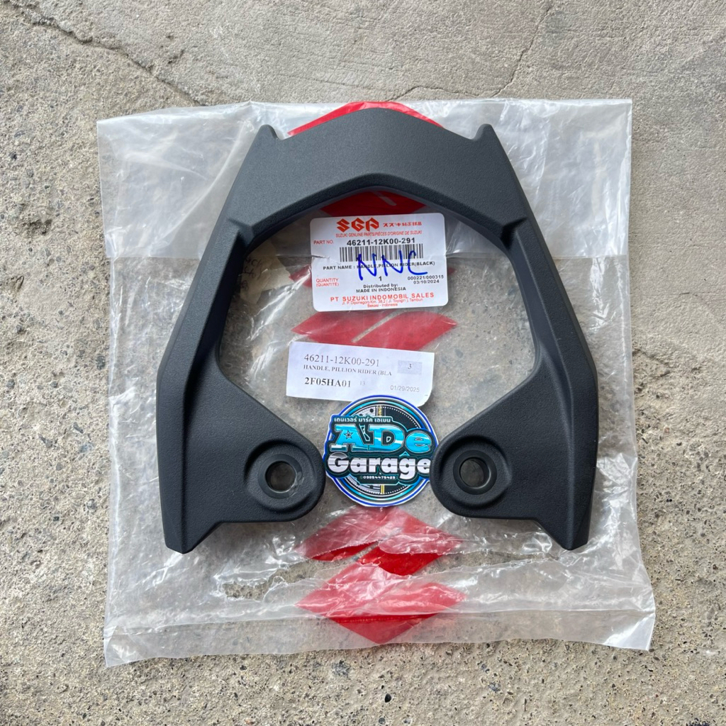 SGP Raider 150 Fi Handle Pillion Rider Black / Grab Bar (Suzuki Genuine ...