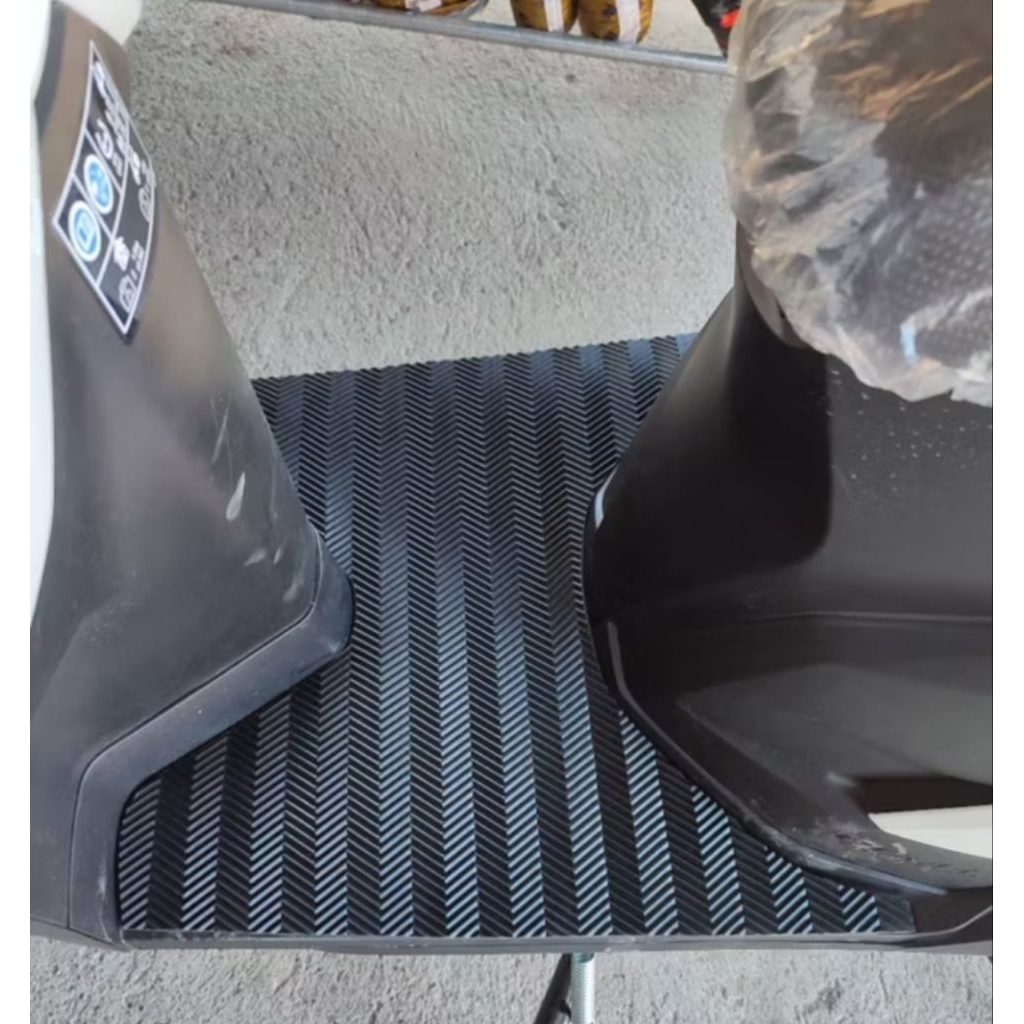 Rubber Matting Honda Click V3 (Foot Board) | Shopee Philippines