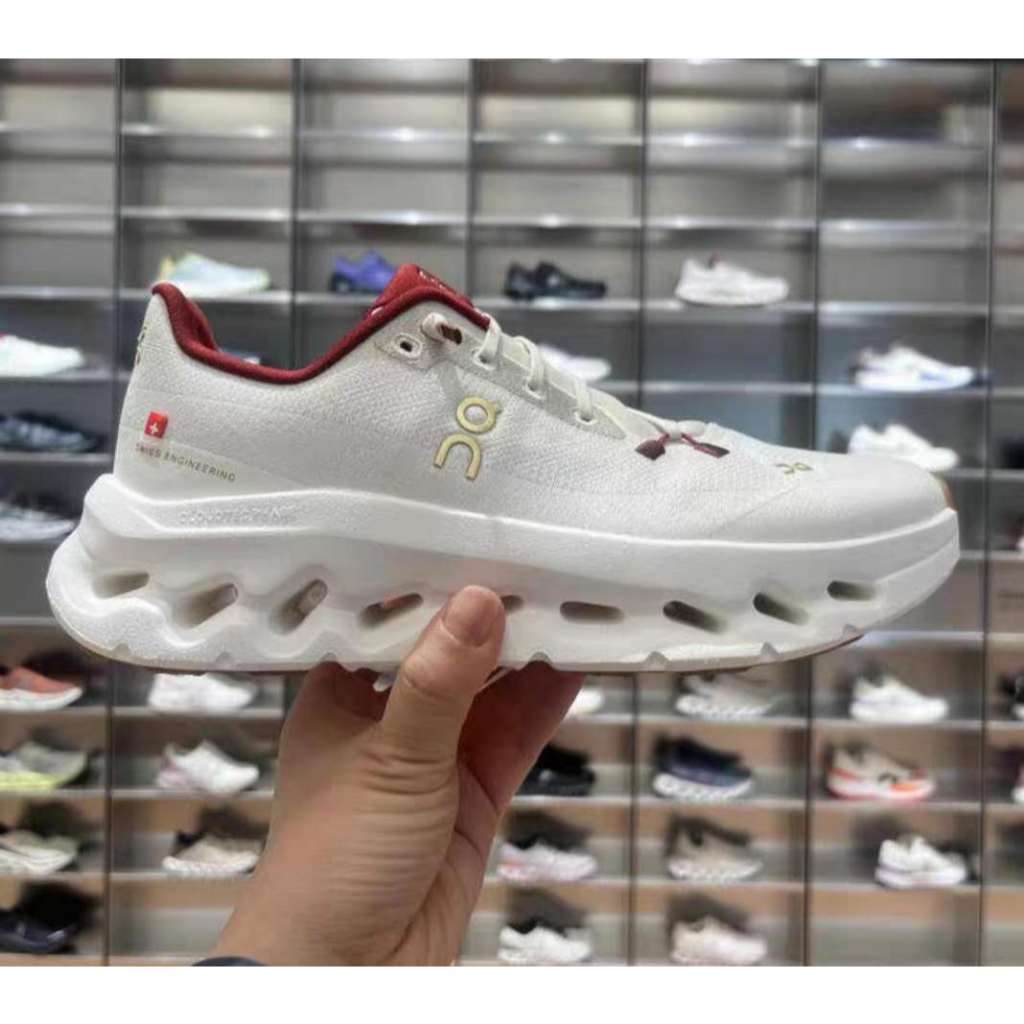 On Running On Cloud Tilt Shoes formen and womenSneakers Unisex ...