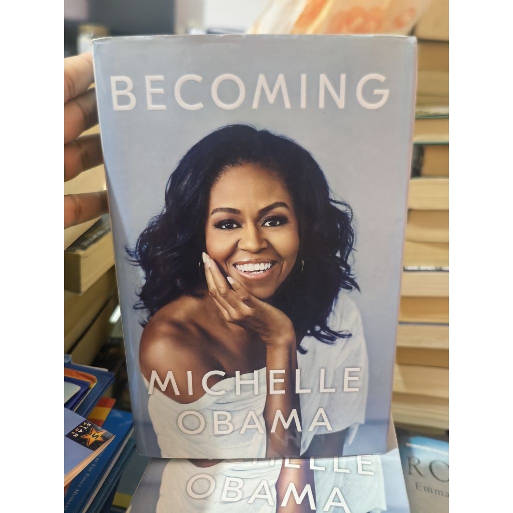 Becoming by Michelle Obama (Preloved - Hardbound) | Shopee Philippines