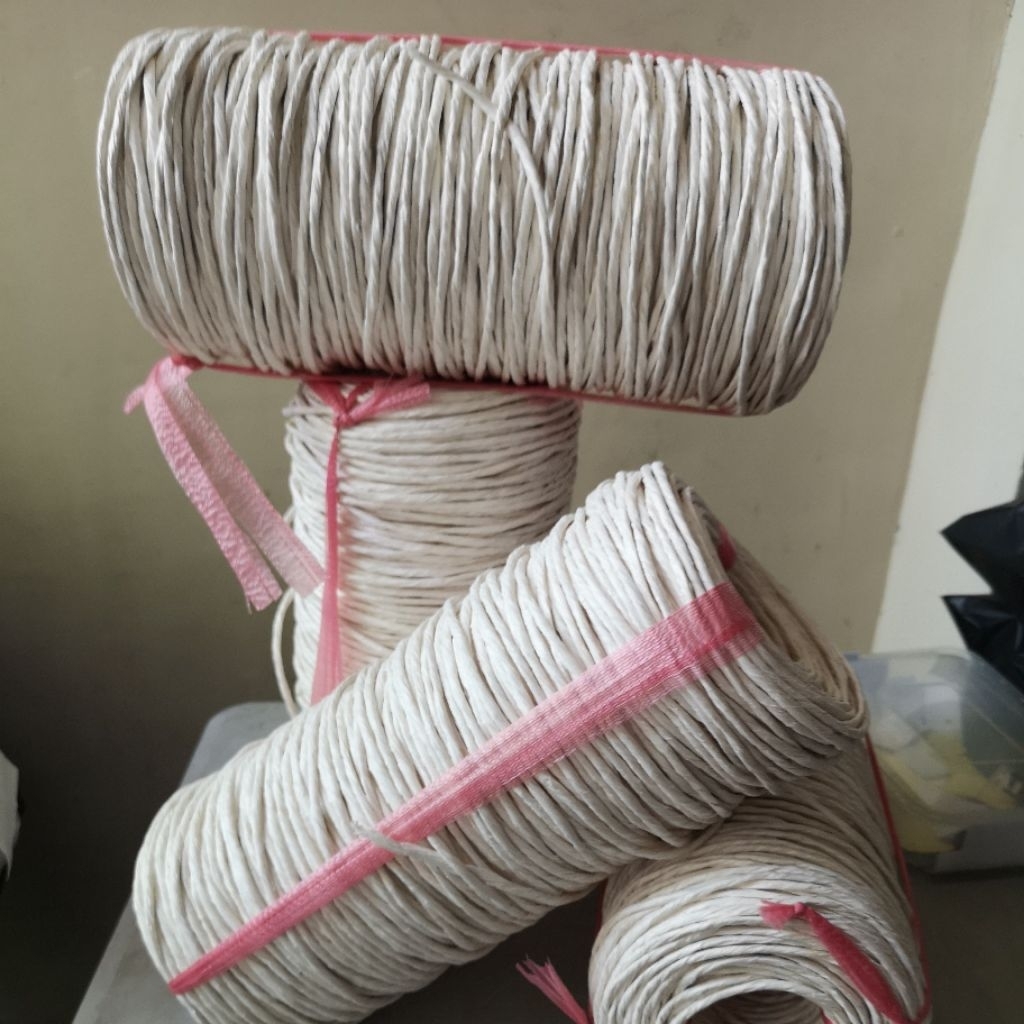 1 kilo White paper twine only | Shopee Philippines