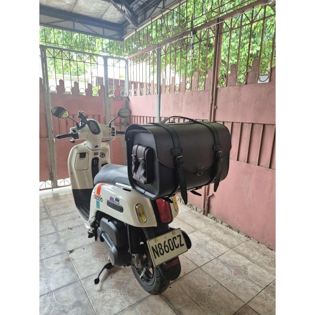 Topbox classic box type Free Cover 16x12x11 Vespa fazzio giorno or any ...
