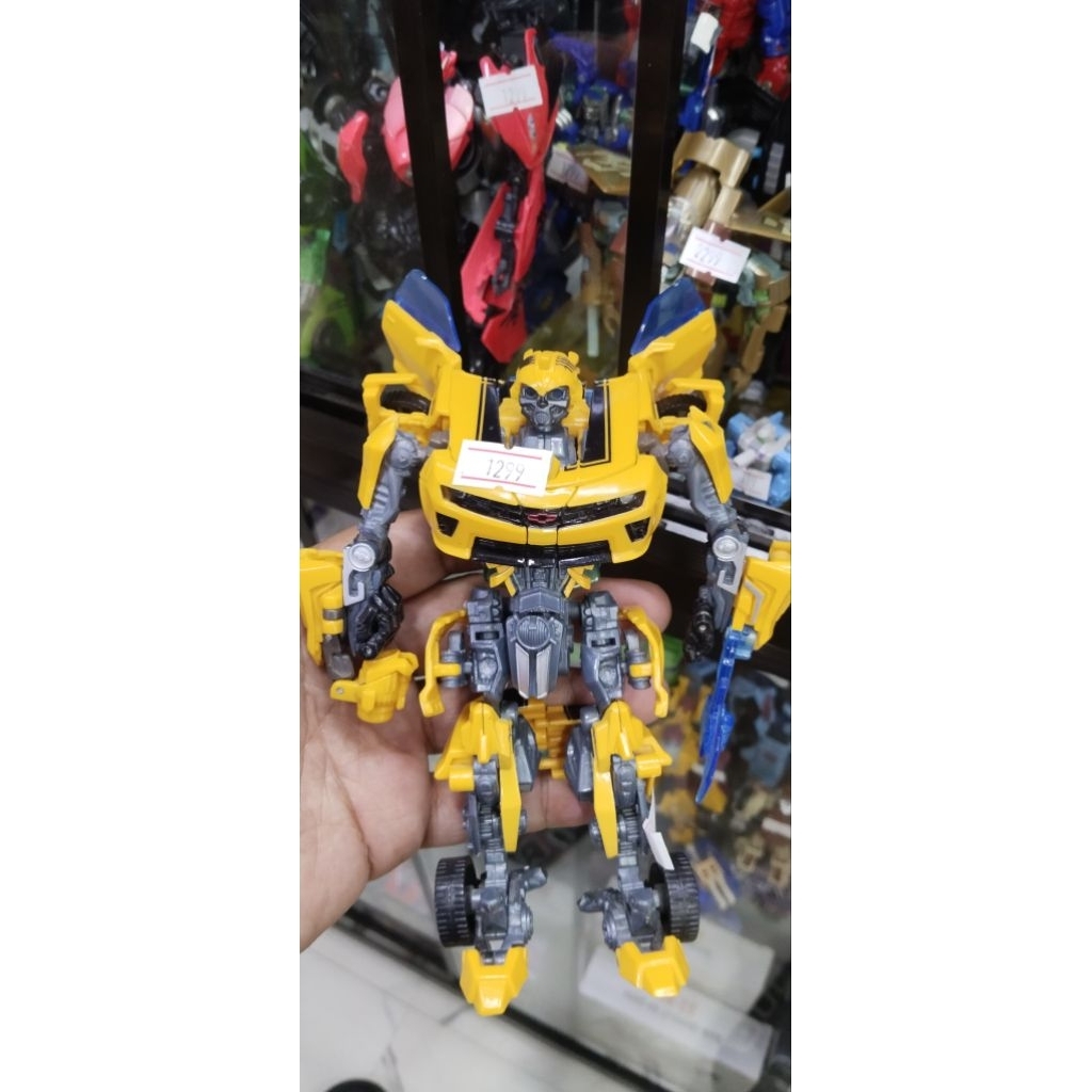 Hasbro Transformers Bayverse Movie Battle blade Bumblebee | Shopee ...