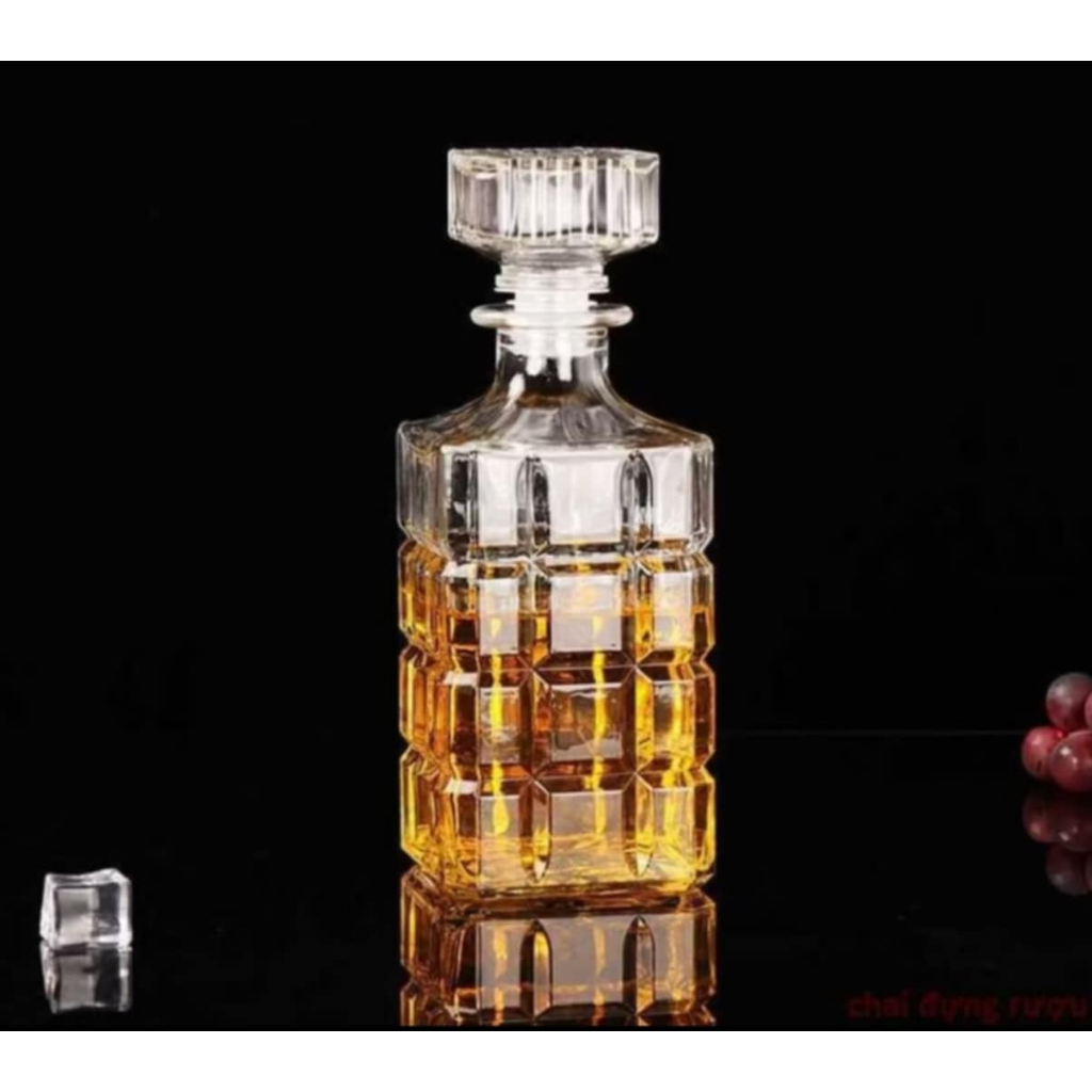 "Glass Decanter 1L Whisky Decanter Jar Pourer Glass Bottle Drinkware ...