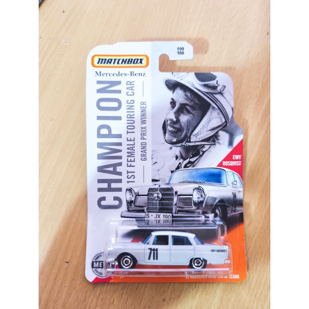 matchbox 62 MERCEDES BENZ 220 SE SEDAN C-1 | Shopee Philippines