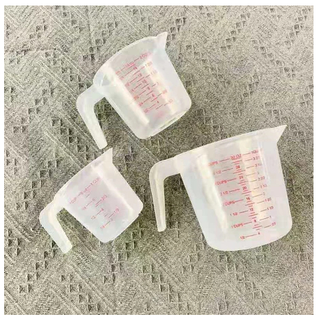 PLASTIC MEASURING CUPS / MEASURING PITCHER ASSORTED SIZES / PITCHER ...