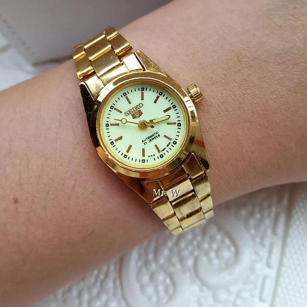 Women's Seiko 5 Automatic Stainless Steel Band Plain Dial Time Trend ...