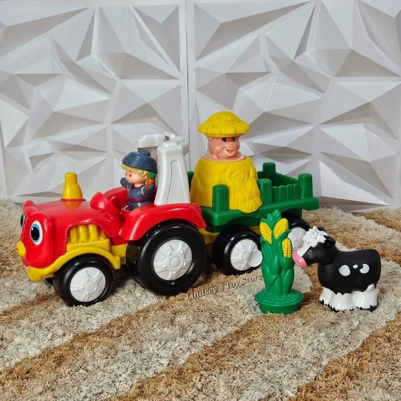 Fisher Price Little People Tow N Pull Farm Tractor and Wagon - Music ...
