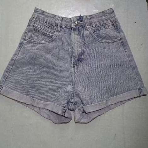 PURE HIGHWAIST CLEANCUT FOLDED DENIM SHORTS/NO CHOOSING/PHOTOS ARE ...