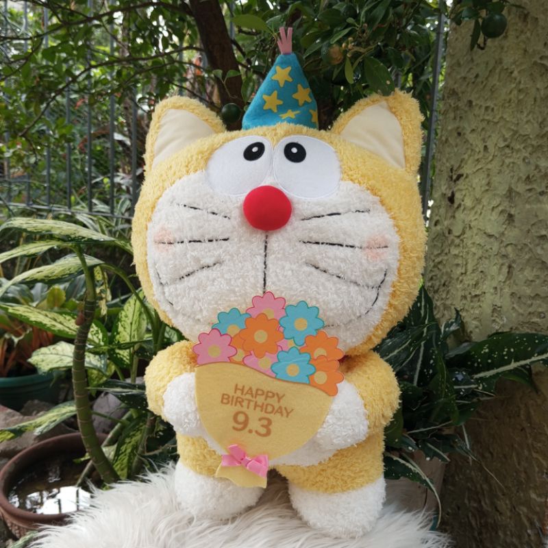 Original Yellow DORAEMON Happy Birthday 9.3 Stuffed Toy | Shopee ...